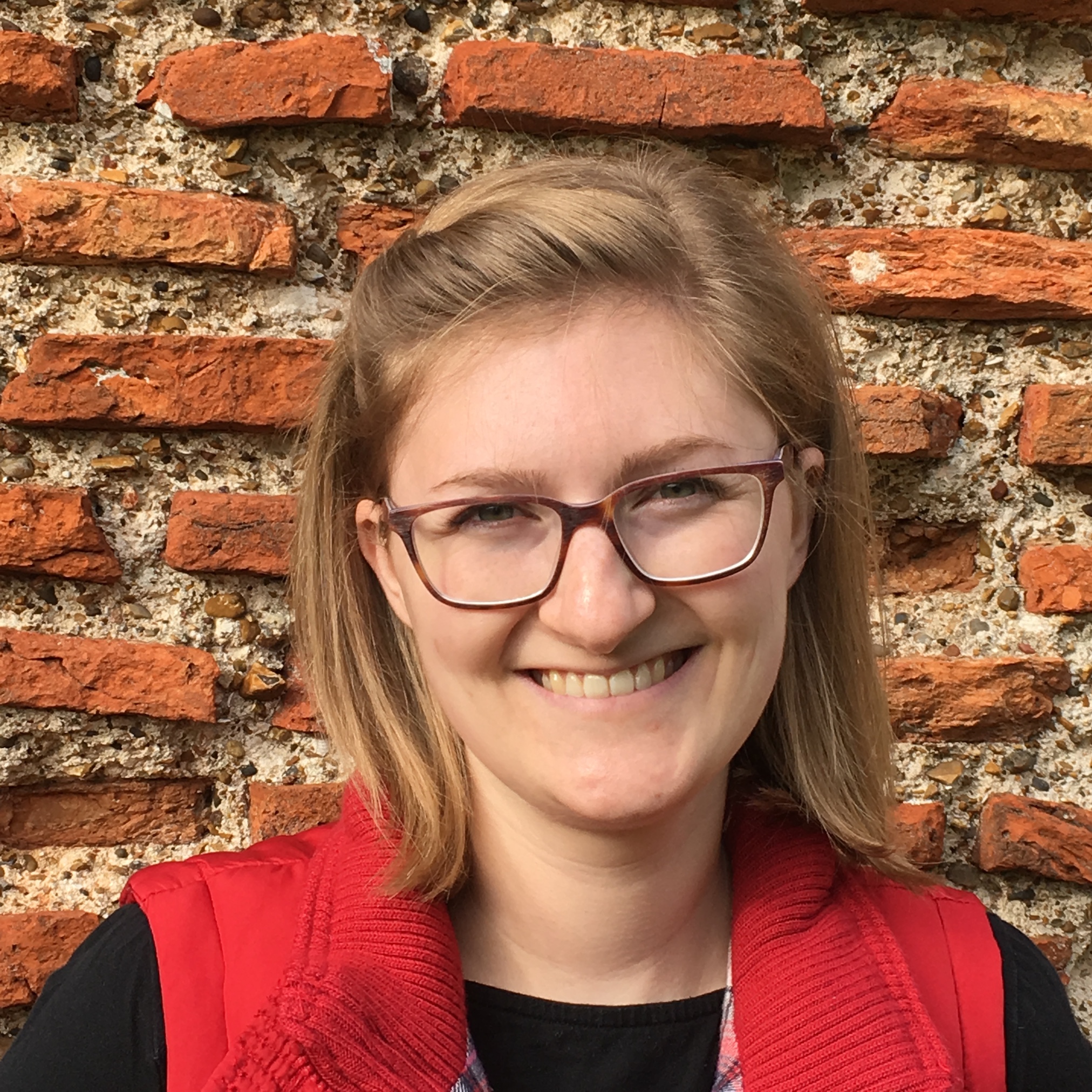 Anna Hegland, University of Kent and Carthage College